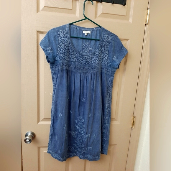 Max Studio | Dresses | Max Studio Embrodired Dress | Poshmark